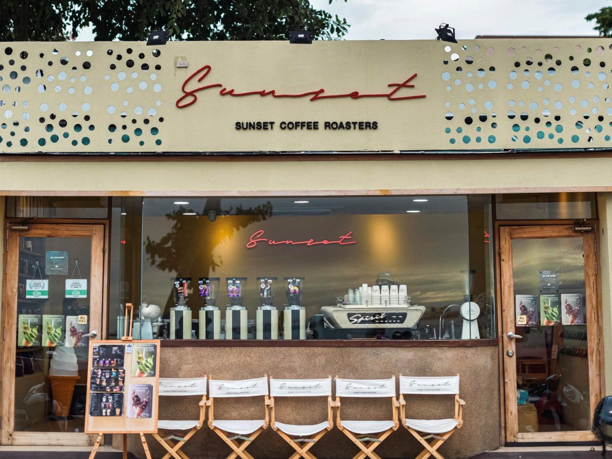 5 Must-Visit Cafes in Pattaya - The Quba Boutique Hotel Pattaya by Compass Hospitality